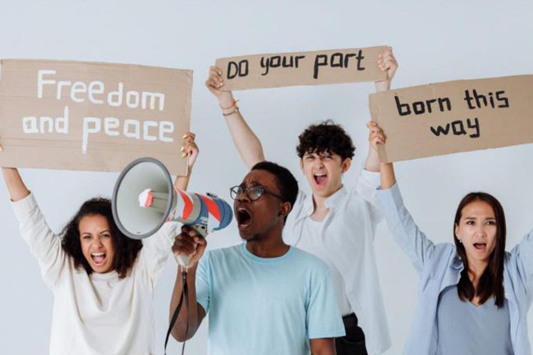 El pacifismo nace en las aulas – Junior Report